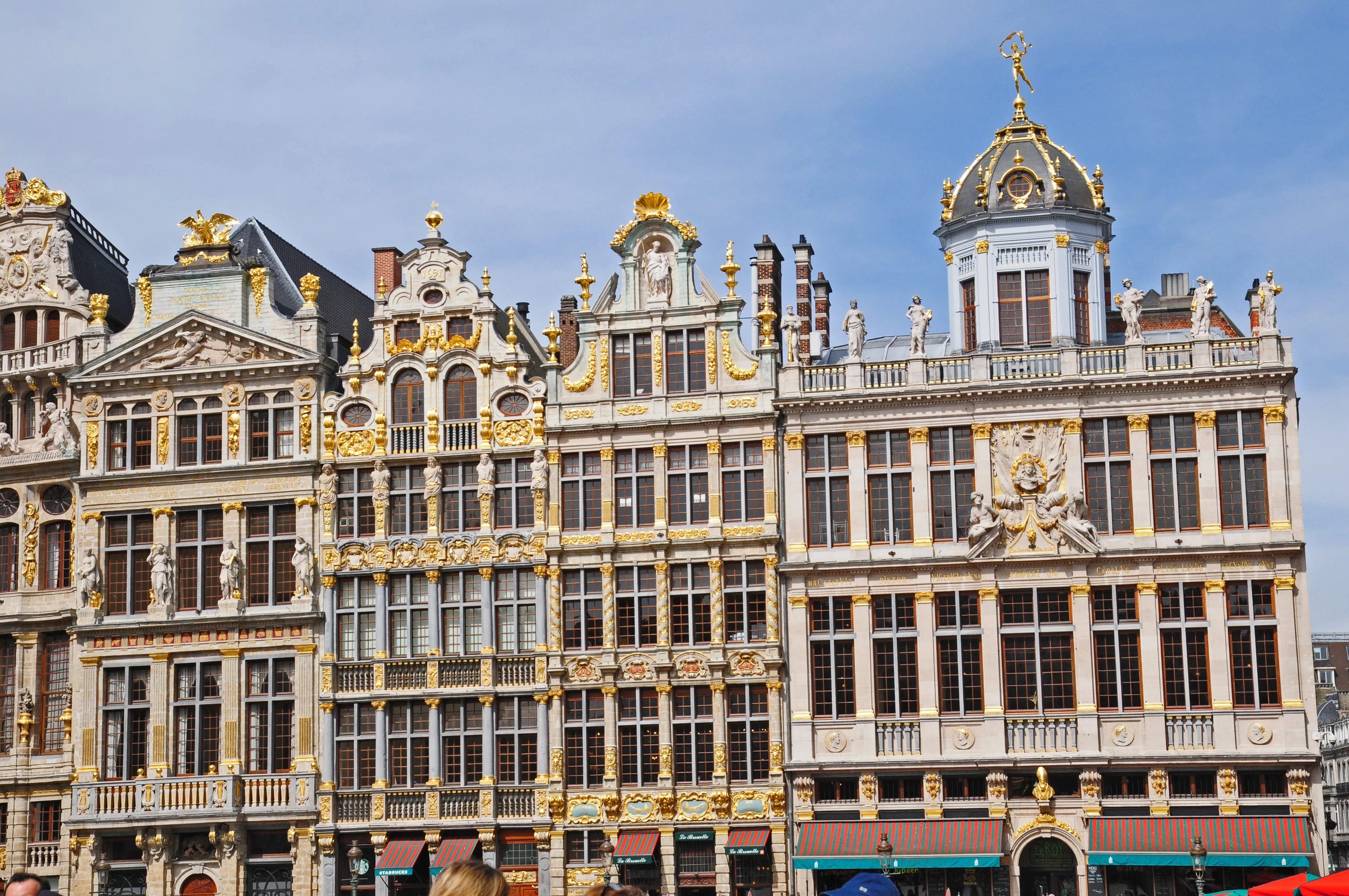 Plein van de Grote Zavel in de nabijheid van het hotel - Brussel Zavel ...